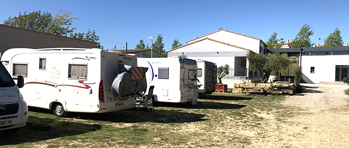 Contacter le domaine des pères